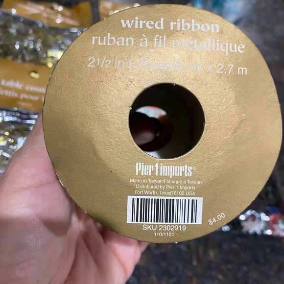Pier 1 | Holiday | Snowflake Ribbon And Confetti | Poshmark